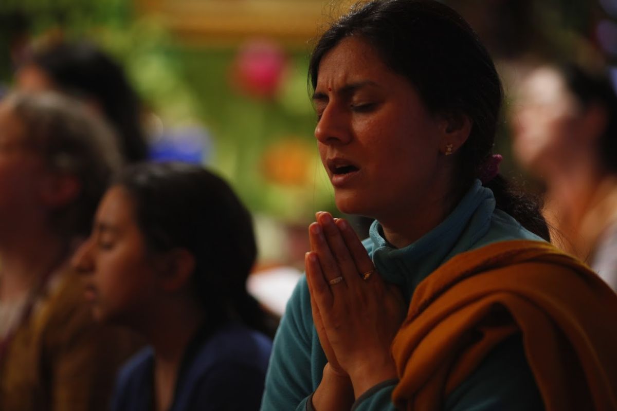 Why sacred texts extol bhakti over advanced philosophy? - Bhaktivedanta ...